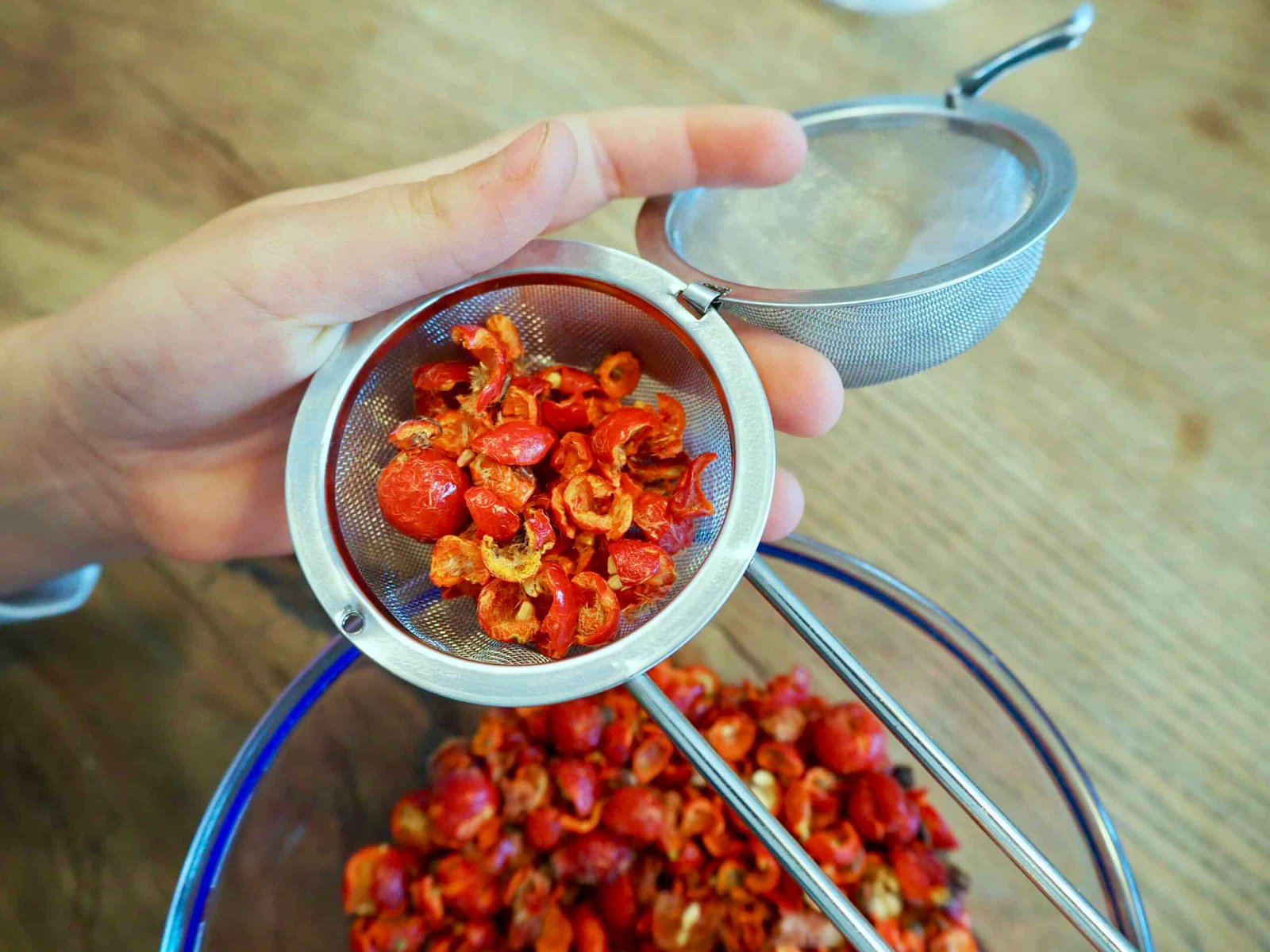 Hagebuttentee selber machen: Einfache Anleitung - Torftrottel